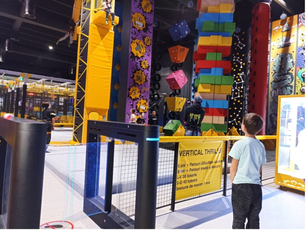 Cum este la Hype Arena, locul de joaca pentru copii si adulti, in Bucuresti zona Romexpo - EuAly